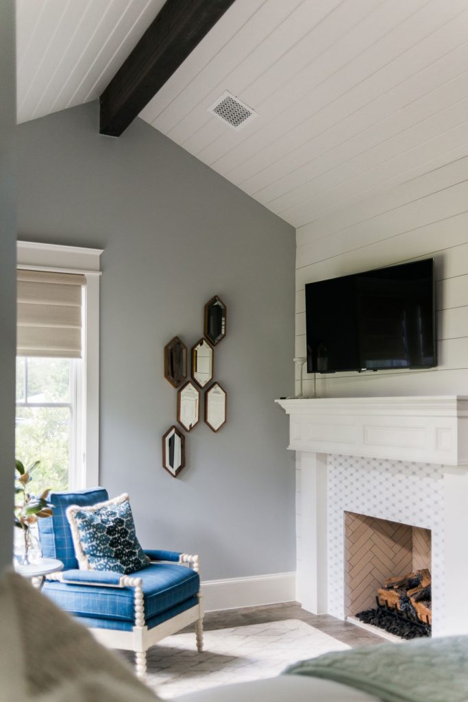 Montgomery - Sunday Home | Tipler